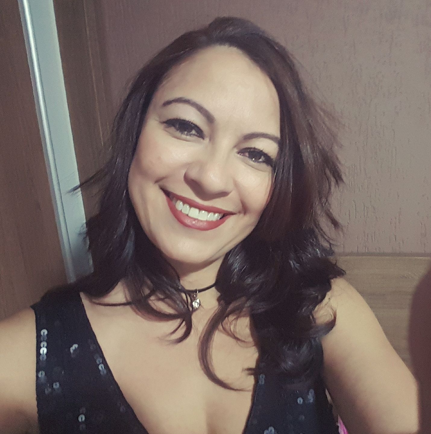 Eva Lucas's Instagram, Twitter & Facebook on IDCrawl